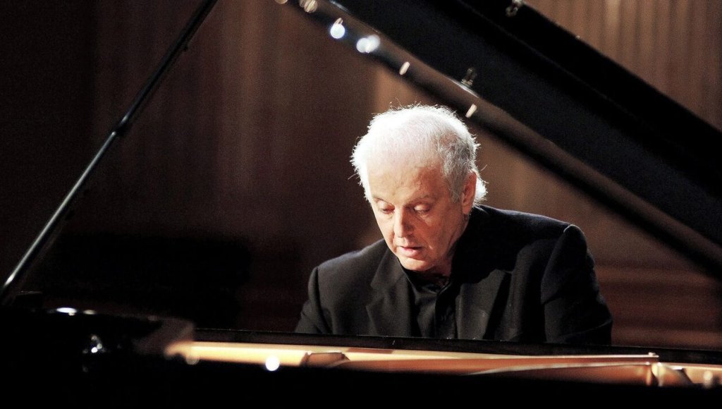 Daniel Barenboim, Berliner Philharmoniker : Concerto pour piano n°24 de ...