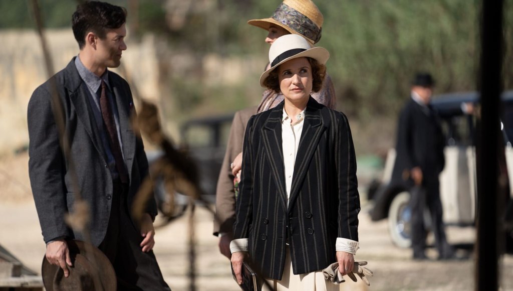 La reine du crime présente : La malédiction d'Ishtar - (2019 ...