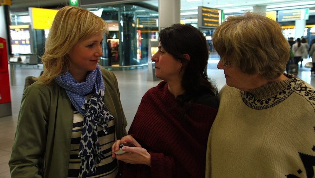 Hello Goodbye NL - Documentaire (2025) : diffusions TV, streaming ...