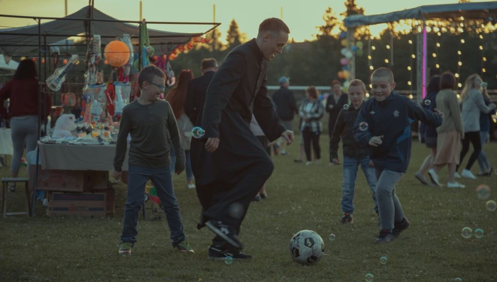 La communion - Film (2019) : diffusions TV, streaming, replay | Télé 7 ...