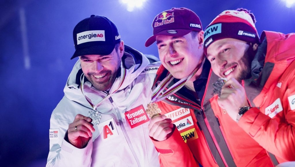 Downhill Skiers - (2026) : diffusions TV, streaming, replay | Télé 7 Jours