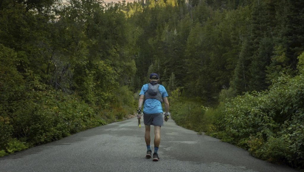 Chasing 400 - (2022) : diffusions TV, streaming, replay | Télé 7 Jours