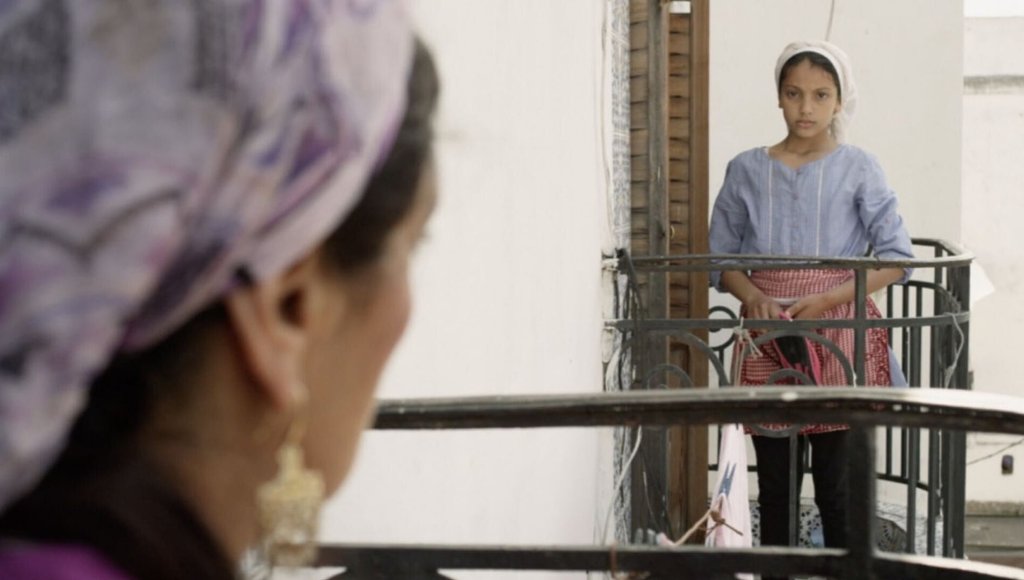Aya va à la plage - Film (2015) : diffusions TV, streaming, replay ...